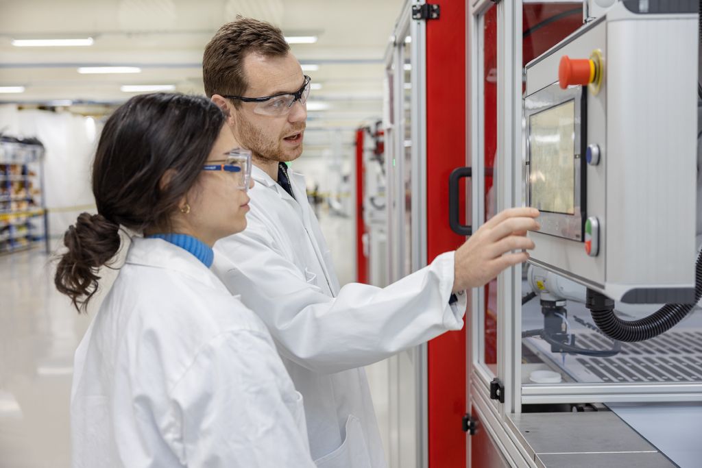 Industrial-Scale Production of Powerfoyle Solar Cells - Exeger