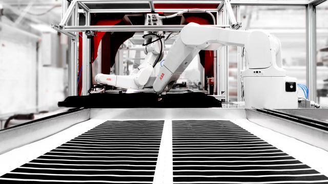 Industrial-Scale Production of Powerfoyle Solar Cells - Exeger